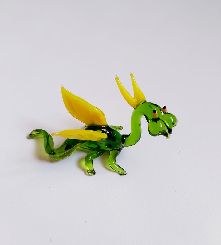 Статуетка дракона зі скла — ціна 190 грн у каталозі Статуетки Купити товари для дому та побуту