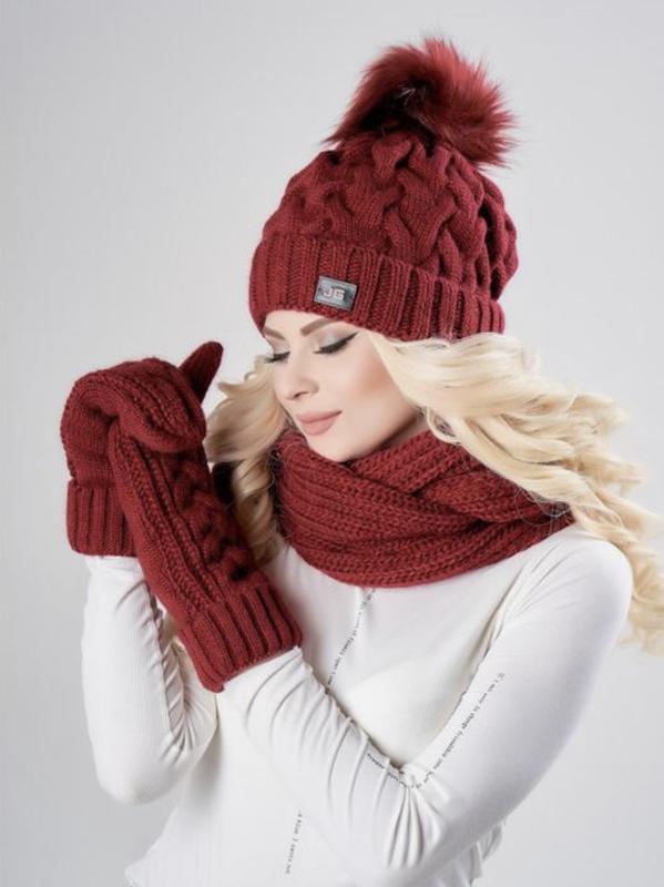 Шапка жіноча крупної вязки тепла на флісі A Shop — ціна 199 грн у каталозі Шапки Купити