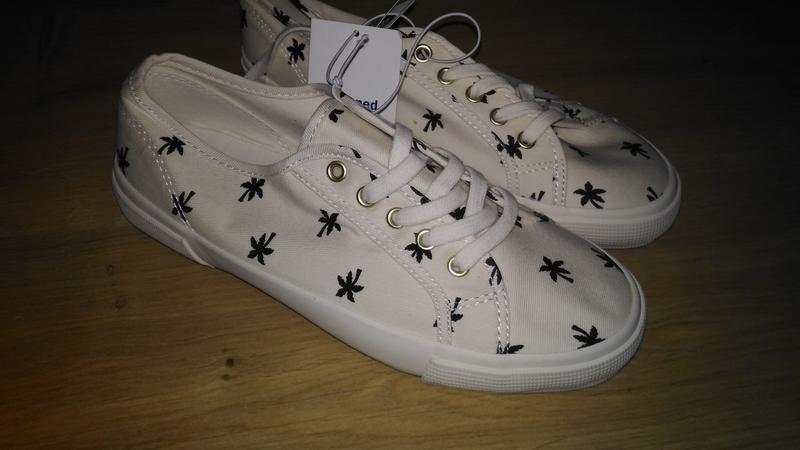 Макасины — ціна 280 грн у каталозі Капці Купити жіночі речі за доступною ціною на Шафі Україна