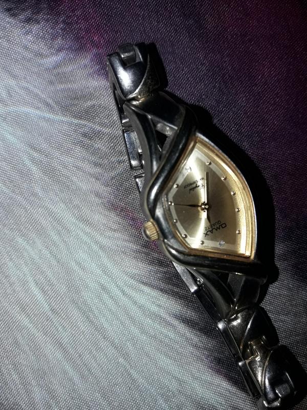 Часы — цена 350 грн в каталоге Часы Купить аксессуары по доступной цене на Шафе Украина 35111128