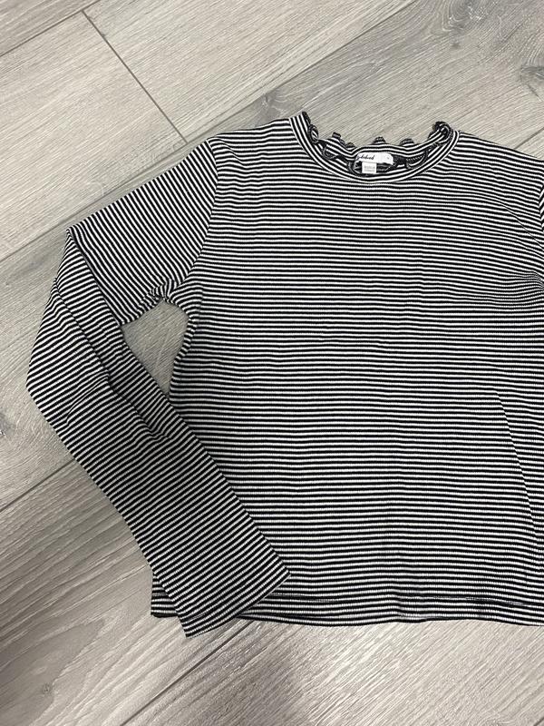 Кофта — ціна 100 грн у каталозі Светри Купити жіночі речі за доступною ціною на Шафі Україна