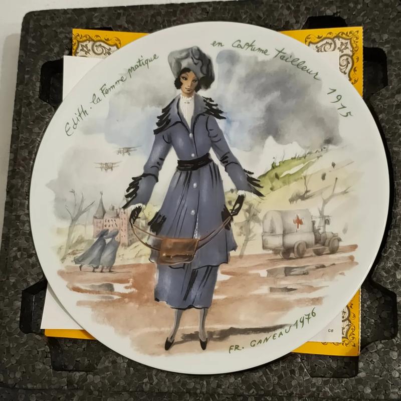 Настенная тарелка женщины века Limoges франция — цена 750 грн в каталоге Настенный декор