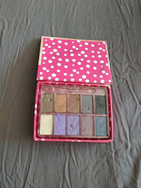 Тени — цена 30 грн в каталоге Тени для век Купить товары для красоты и здоровья по доступной