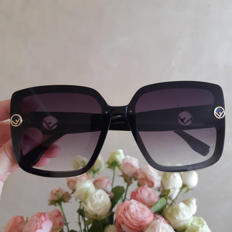 Окуляри жіночі сонцезахисні — ціна 250 грн у каталозі Сонцезахисні окуляри Купити аксесуари за