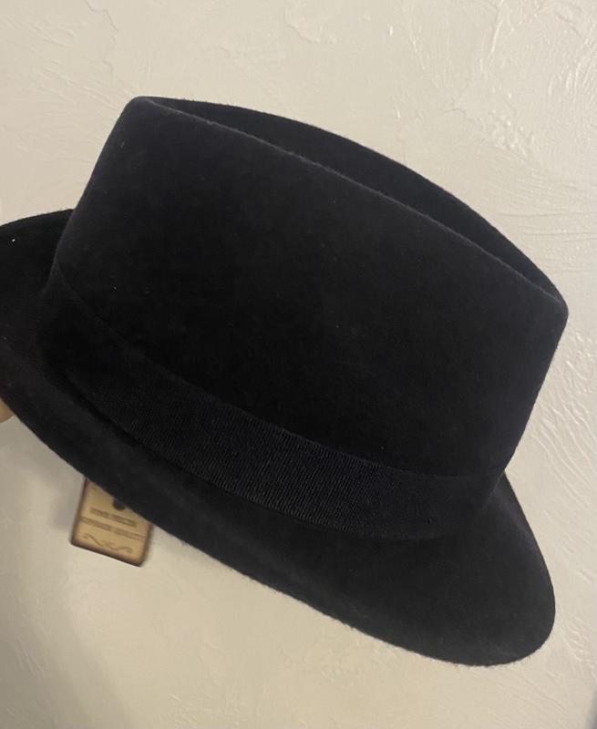 Італійський капелюх — ціна 1650 грн у каталозі Капелюхи Купити аксесуари за доступною ціною на