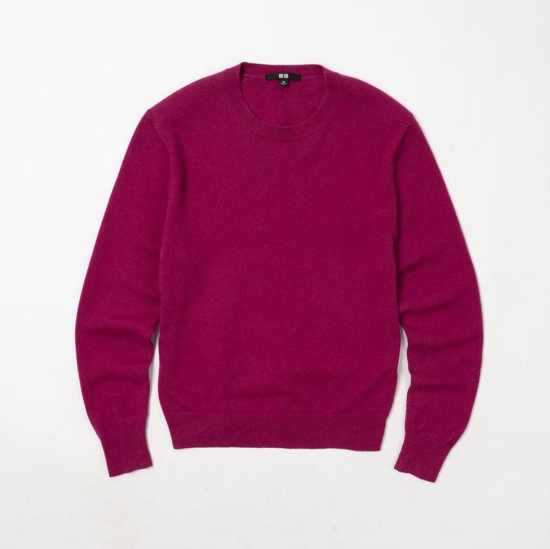 139617231 Uniqlo cashmere sweater 750 Hyper Print Shirt