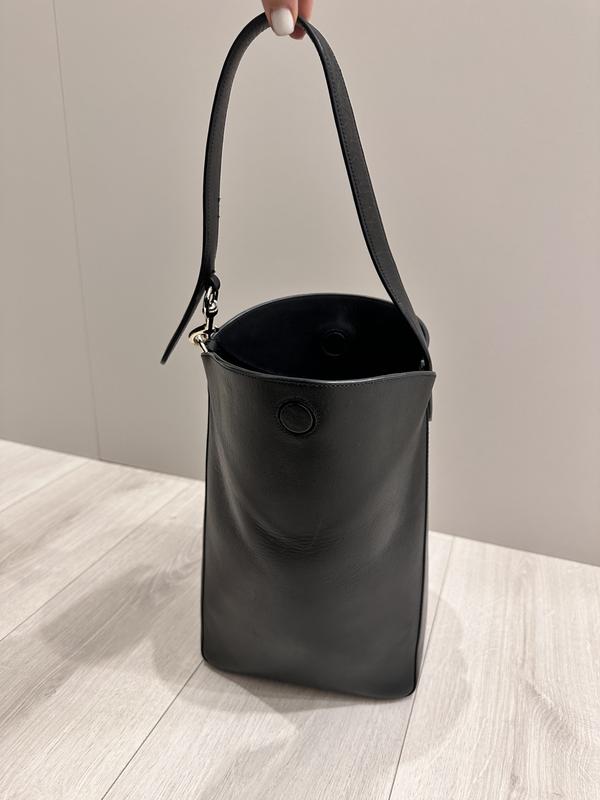 Стильна шкіряна сумка massimo dutti — ціна 990 грн у каталозі Сумки ...