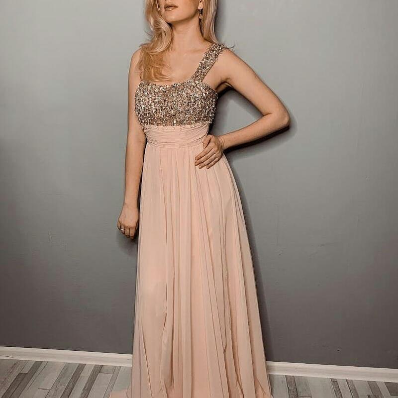 Вечірня сукня — ціна 4500 грн у каталозі Вечірні сукні Купити жіночі речі за доступною ціною на