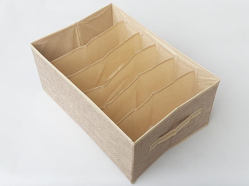 Органайзер 44 30 20 см на 6 відділень для зберігання дрібних предметів одягу бежевого кольору