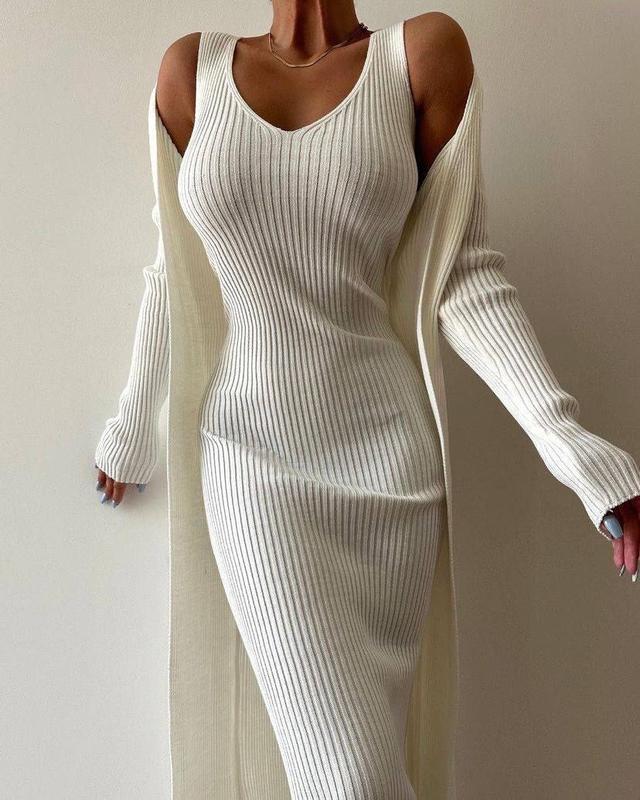 Костюм — ціна 950 грн у каталозі Костюми з сукнею Купити жіночі речі за доступною ціною на Шафі