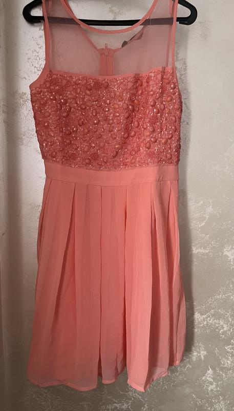 Святкова сукня — ціна 350 грн у каталозі Сукні міді Купити жіночі речі за доступною ціною на