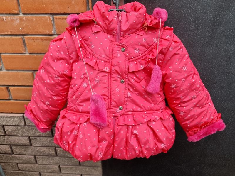 Детская зимняя курточка 3 4 года на девочку с капюшоном — цена 590 грн в каталоге Пуховики