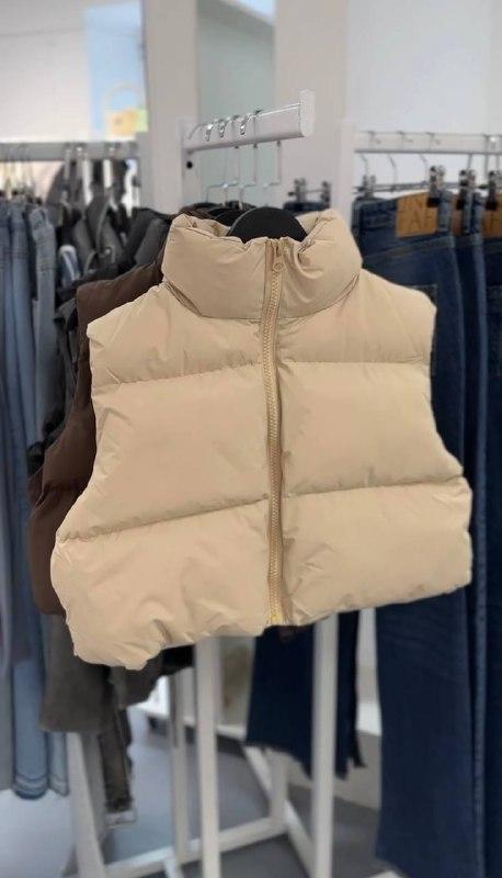 жилетка — ціна 699 грн у каталозі Жилетки Купити жіночі речі за доступною ціною на Шафі