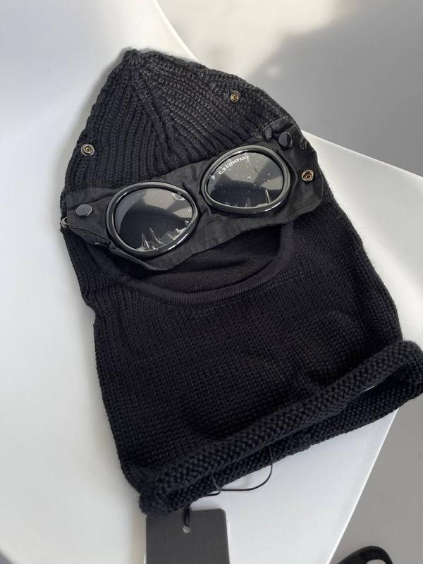 Балаклава cp company оригинал — цена 1200 грн в каталоге Шапки Купить ...