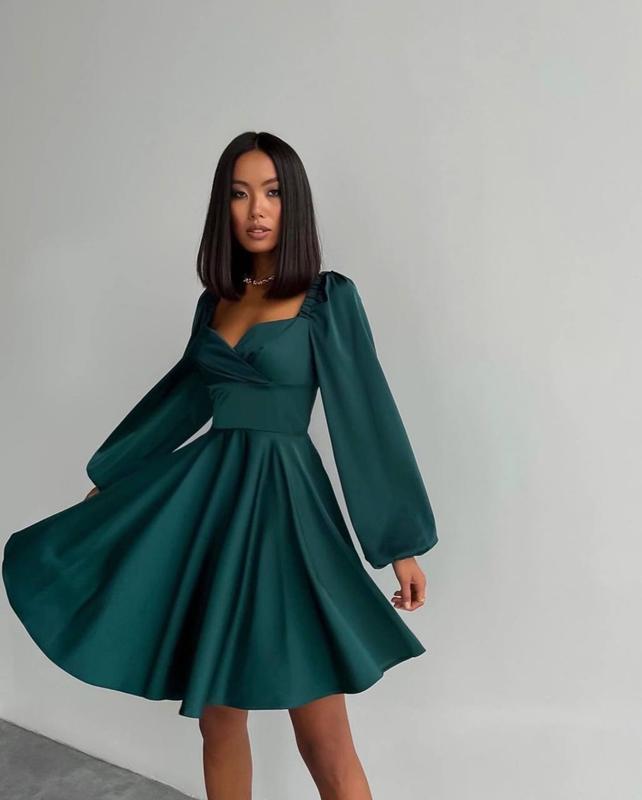 Сукня з декольте — ціна 580 грн у каталозі Короткі сукні Купити жіночі