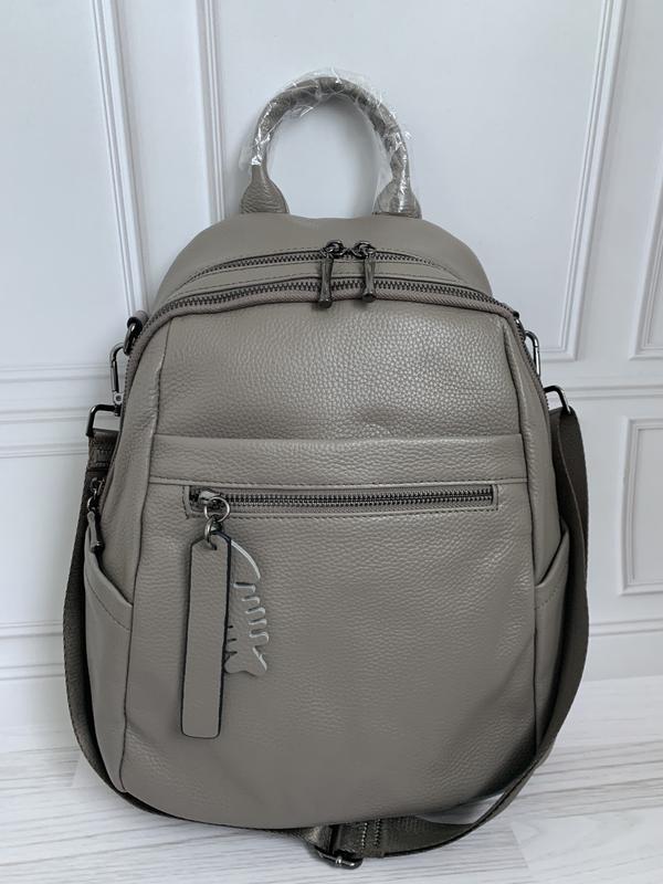 Жіночий шкіряний рюкзак — ціна 1990 грн у каталозі Рюкзаки Купити аксесуари за доступною ціною