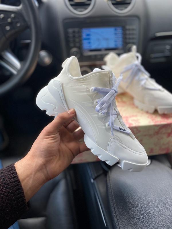 Кросівки білі діор — ціна 2400 грн у каталозі Кросівки Купити жіночі речі за доступною ціною на