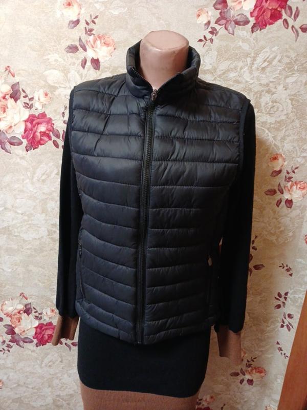 Жилет — ціна 230 грн у каталозі Жилетки Купити жіночі речі за доступною ціною на Шафі Україна