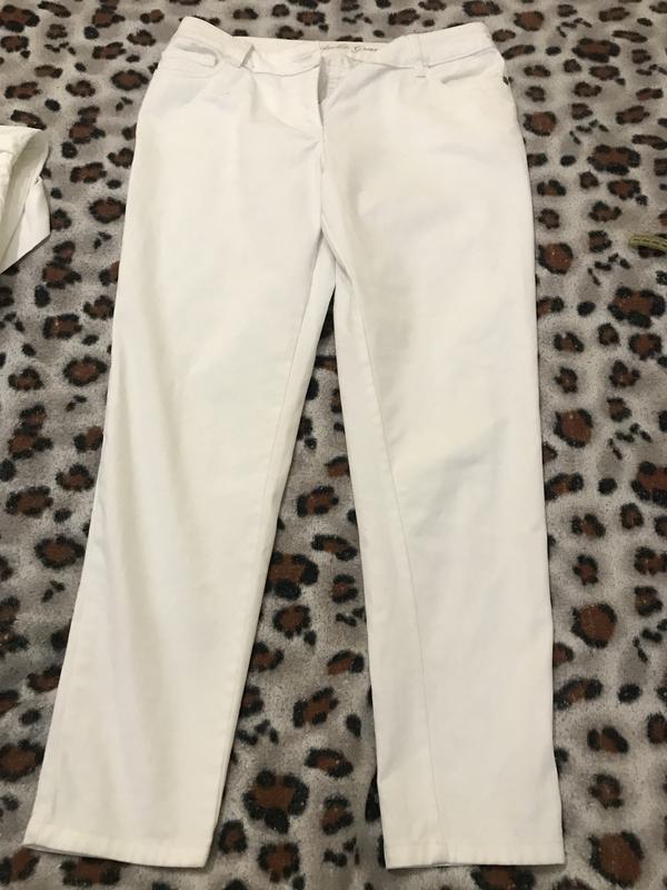 Жіночі білі штани джинси — ціна 70 грн у каталозі Брюки Купити жіночі речі за доступною ціною на