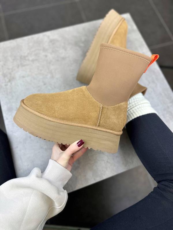 Зимові уггі Ugg Classic Dipper Boot Chestnu — ціна 4400 грн у каталозі Уггі Купити жіночі речі