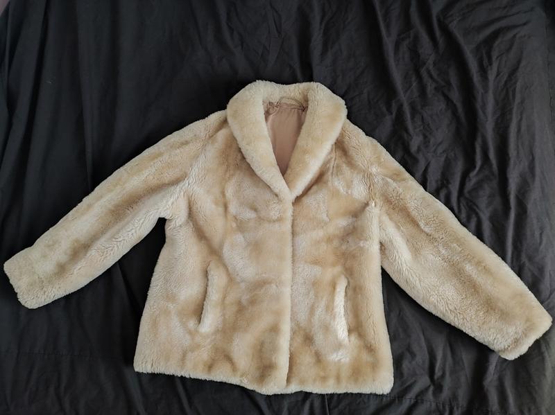 Шуба натуральна — ціна 999 грн у каталозі Шуби Купити жіночі речі за доступною ціною на Шафі