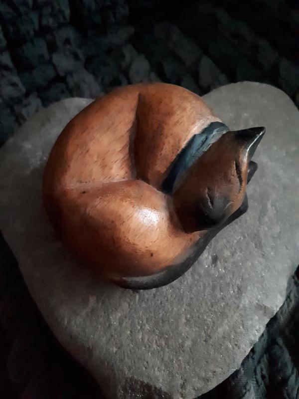 Деревяна статуетка кота — ціна 269 грн у каталозі Статуетки Купити товари для дому та побуту за