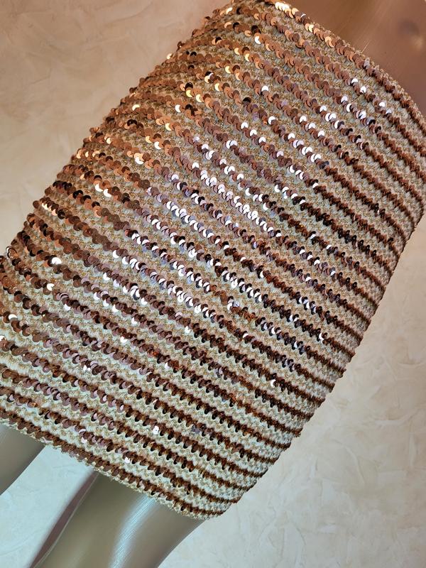 Нарядна спідниця блискуча — ціна 129 грн у каталозі Міні спідниці Купити жіночі речі за