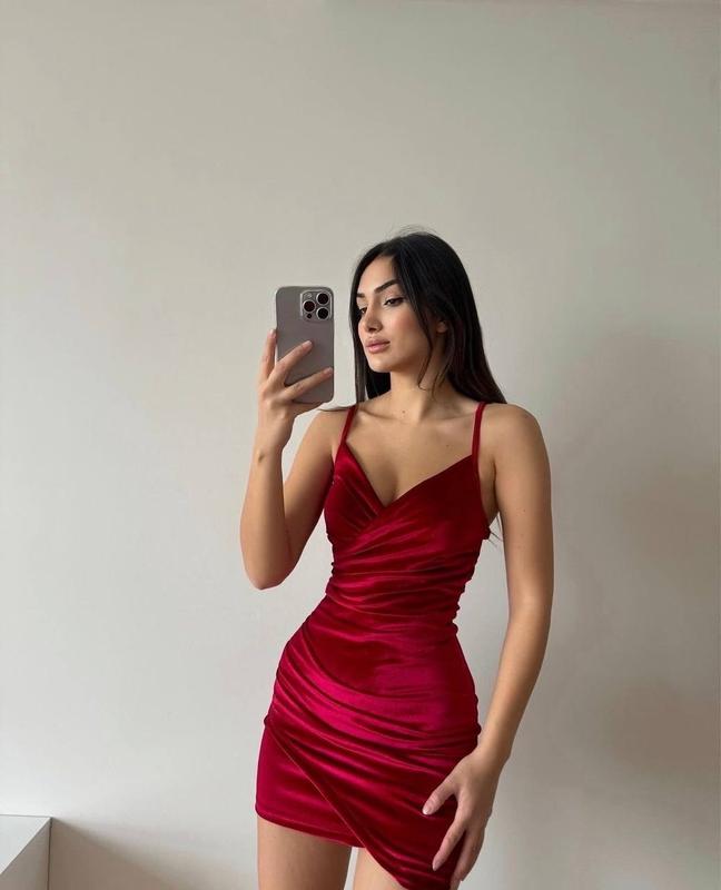 Сукня — ціна 610 грн у каталозі Короткі сукні Купити жіночі речі за доступною ціною на Шафі