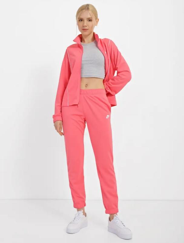Спортивный костюм женский nike sportswear essential оригинал — цена ...