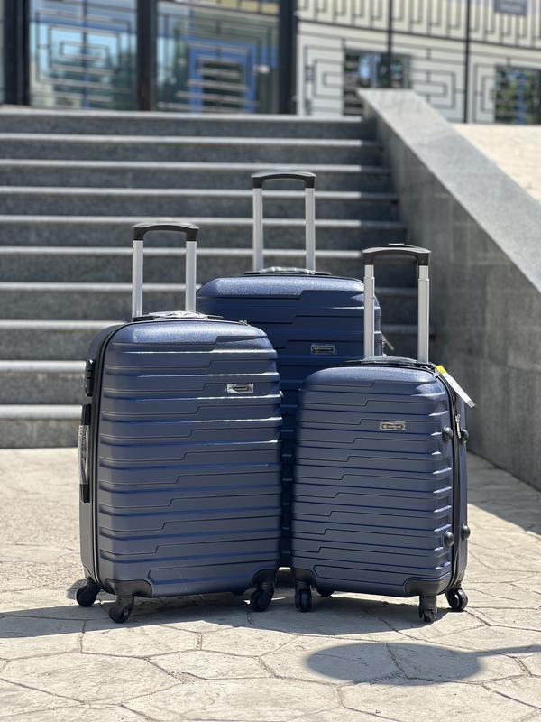 Якісна валіза по низькій ціні пластик 4 колеса дорожня сумка кодовий замок чемодан ручна