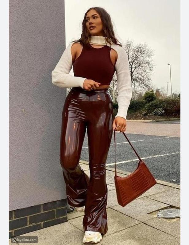 Латексні штани кльош — ціна 346 грн у каталозі Брюки Купити жіночі речі за доступною ціною на