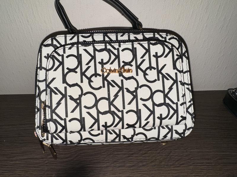 Женская сумка — цена 162 грн в каталоге Сумки Купить аксессуары по доступной цене на Шафе