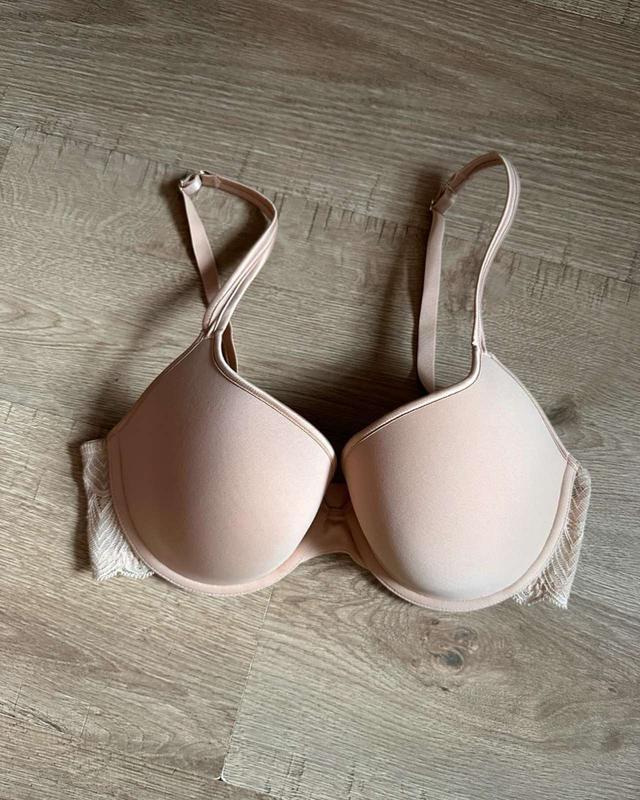 Бюстгальтер — ціна 560 грн у каталозі Бюстгальтери Купити жіночі речі за доступною ціною на Шафі
