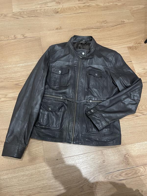 Шкіряна куртка — ціна 650 грн у каталозі Куртки Купити жіночі речі за доступною ціною на Шафі