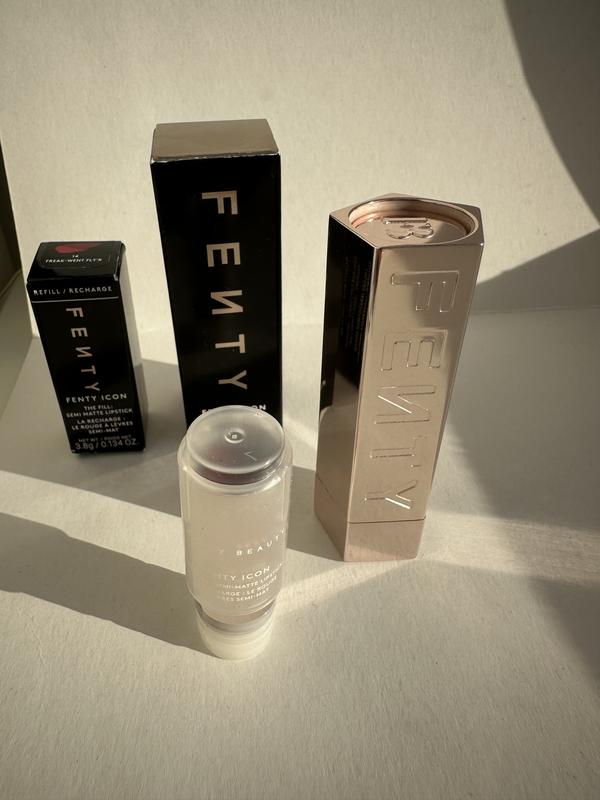 Fenty beauty красная помада freak-went fly’r — цена 990 грн в каталоге ...
