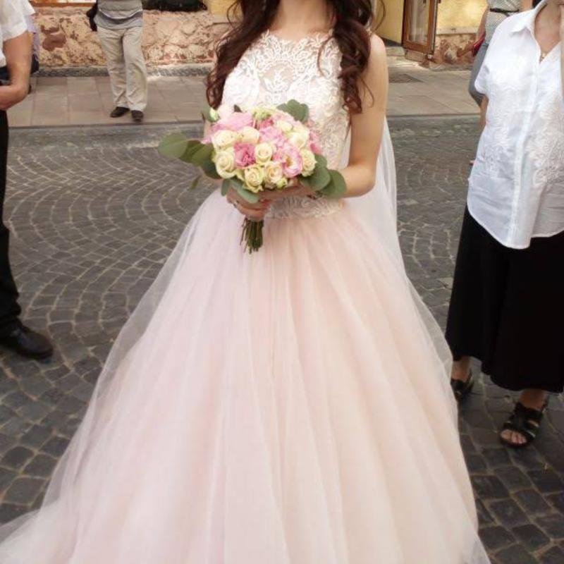 Весільна сукня — ціна 3000 грн у каталозі Весільні сукні Купити жіночі речі за доступною ціною