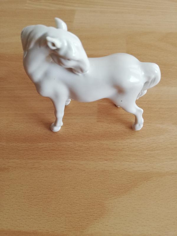 Статуетка порцелянова лочка — ціна 320 грн у каталозі Статуетки Купити товари для дому та