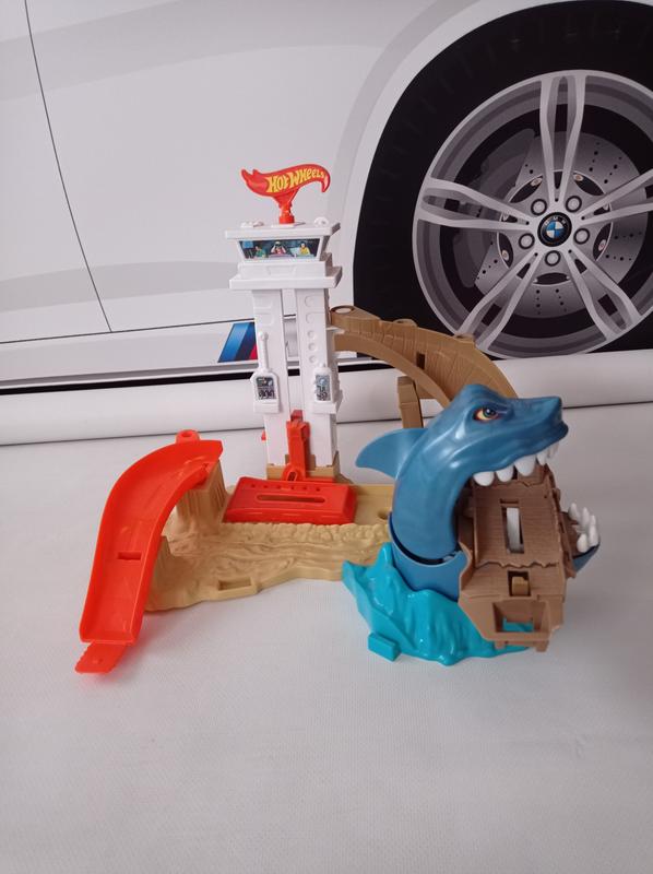Hot wheels sharkport store