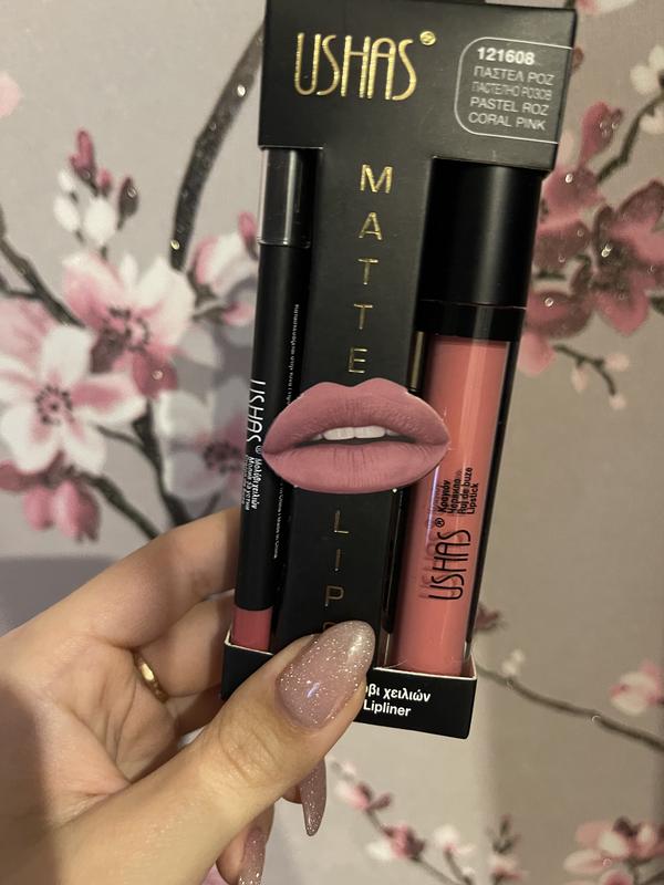 Помада и карандаш для губ — цена 170 грн в каталоге Помада для губ Купить товары для красоты и