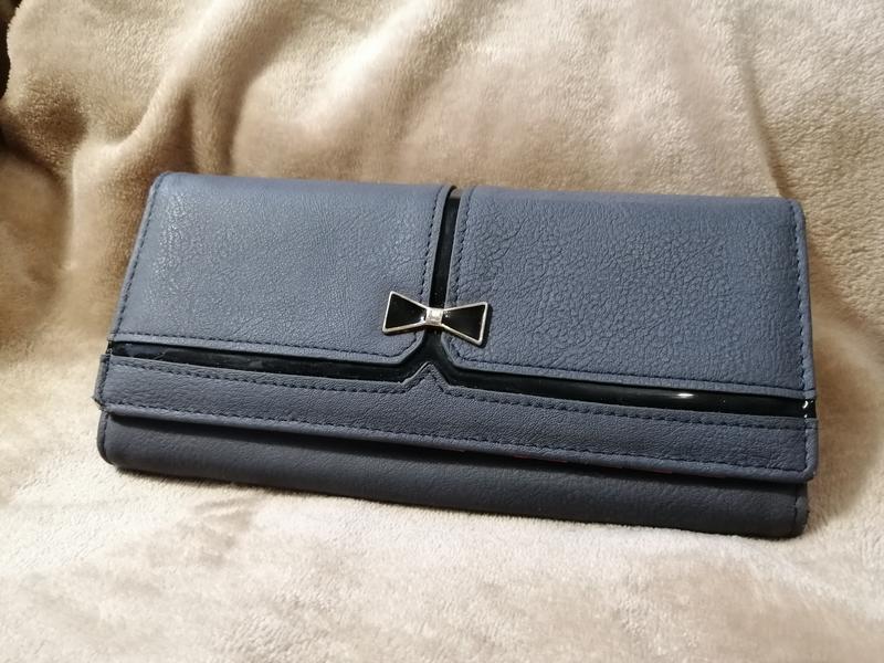 Гаманець — ціна 220 грн у каталозі Гаманці Купити аксесуари за доступною ціною на Шафі Україна