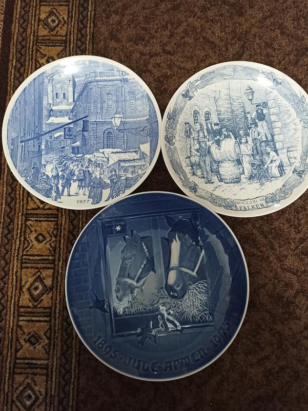 Річна колекційна тарілка — ціна 350 грн у каталозі Статуетки Купити товари для дому та побуту за