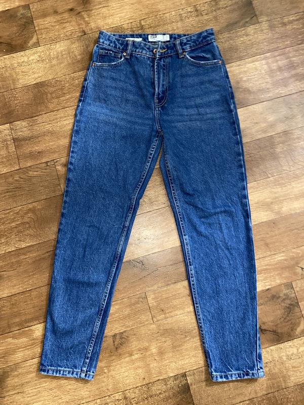 Джинси мом — ціна 299 грн у каталозі Джинси Купити жіночі речі за доступною ціною на Шафі