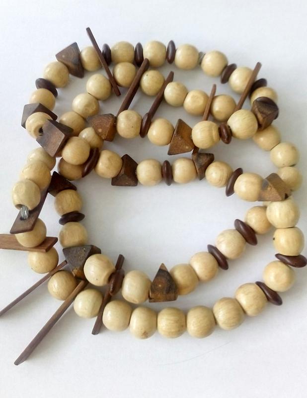 Намисто чотки з натурального дерева — ціна 250 грн у каталозі Кольє і намиста Купити аксесуари