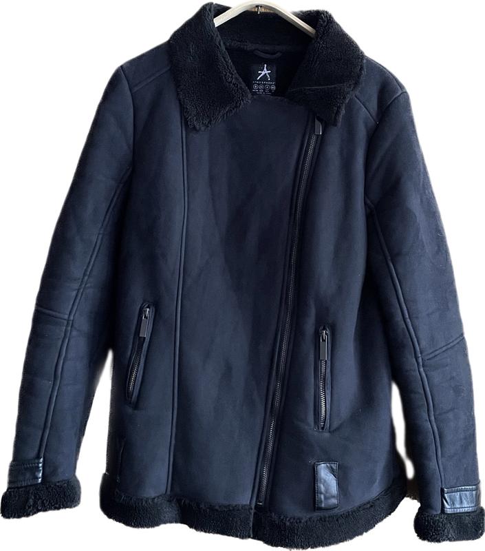 Дублянка розмір 36 — ціна 1000 грн у каталозі Дублянки Купити жіночі речі за доступною ціною на