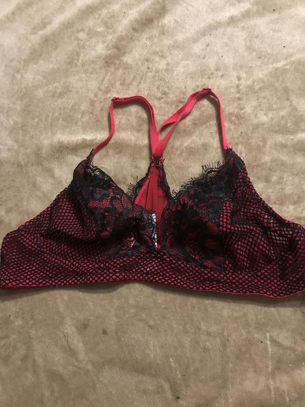 Бюстгалтер — ціна 280 грн у каталозі Топи Купити жіночі речі за доступною ціною на Шафі