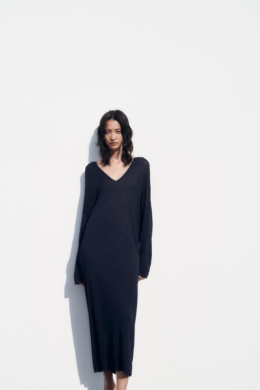 Трикотажна сукня міді Zara — ціна 1000 грн у каталозі Сукні міді Купити жіночі речі за доступною