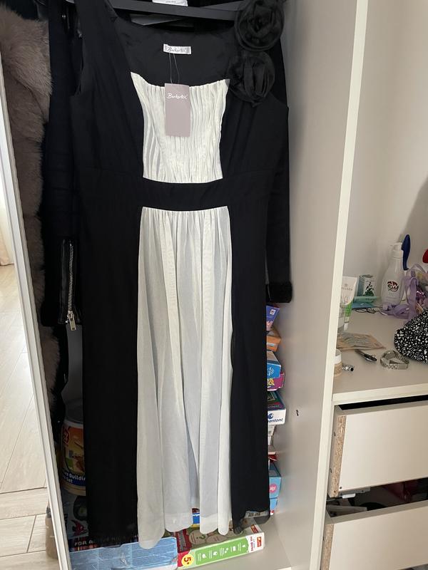 Плаття — ціна 200 грн у каталозі Довгі сукні Купити жіночі речі за доступною ціною на Шафі