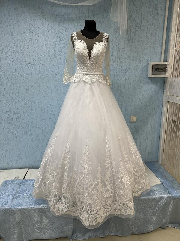 Весільна сукня — ціна 5000 грн у каталозі Весільні сукні Купити жіночі