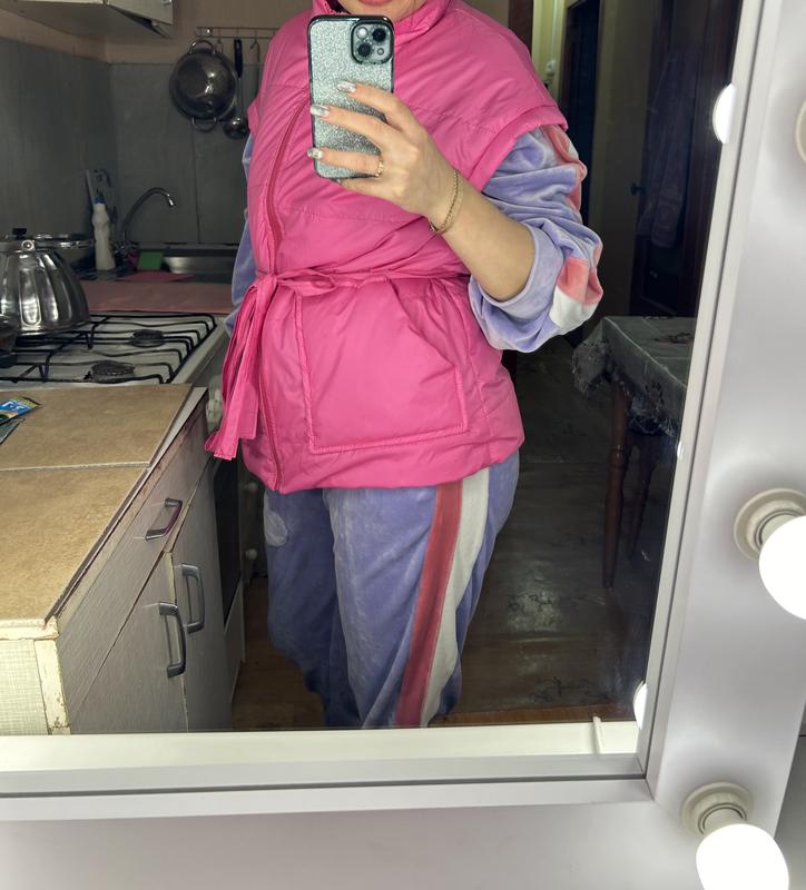 Безрукавка — ціна 300 грн у каталозі Жилетки Купити жіночі речі за доступною ціною на Шафі