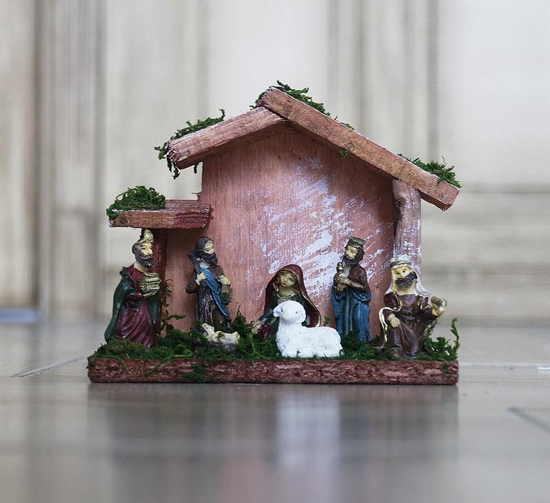 Вертеп гранд презент Sg27600 — ціна 235 грн у каталозі Статуетки Купити товари для дому та